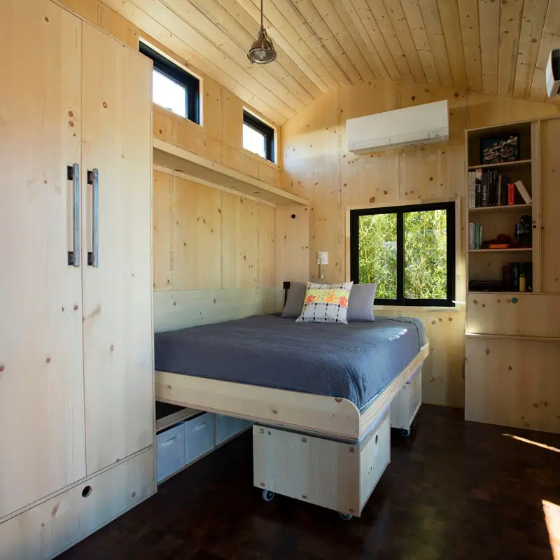 40 Eye-Catching Contemporary Small Bedroom Ideas From the Pros – SOAPLAKE'S